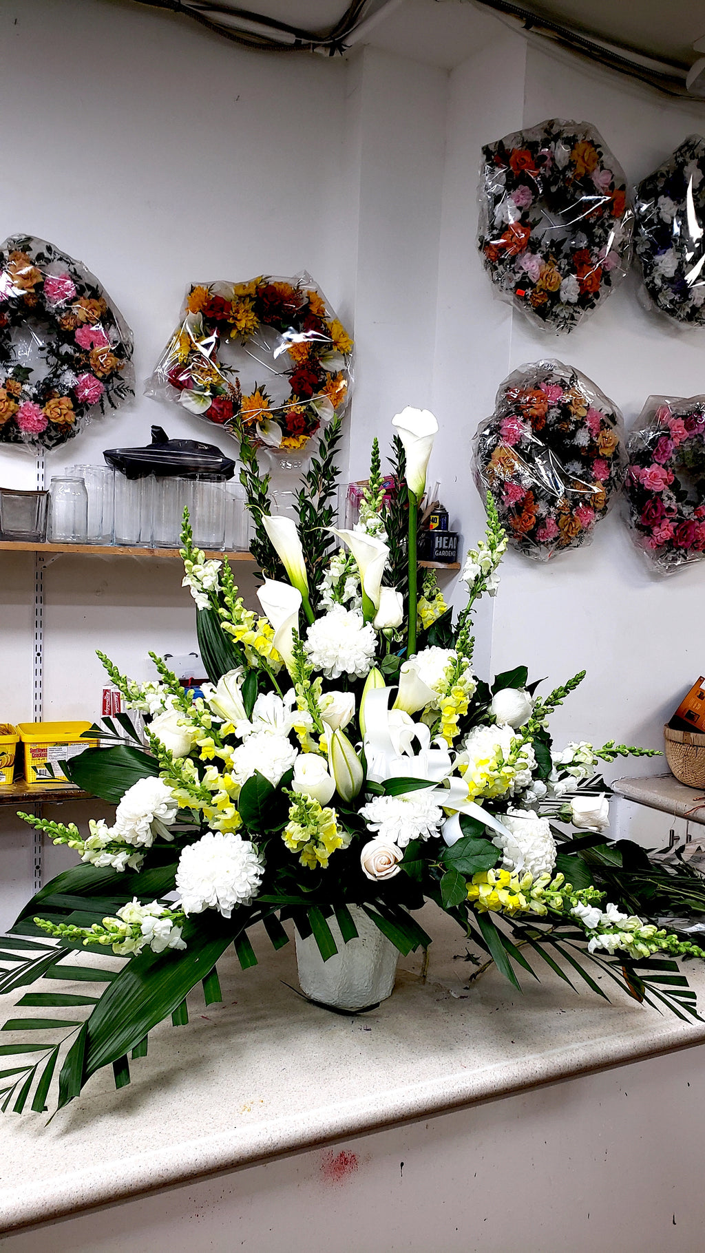 S31: CONTAINER – Bloor Village Flowers